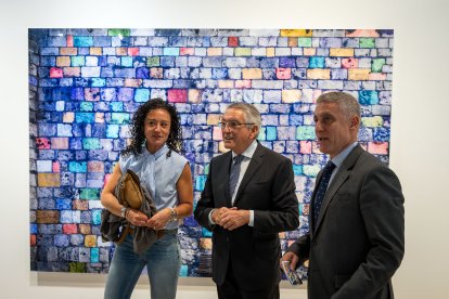 La hucha, las colonias y el banco verde. Así es la exposición que narra ...