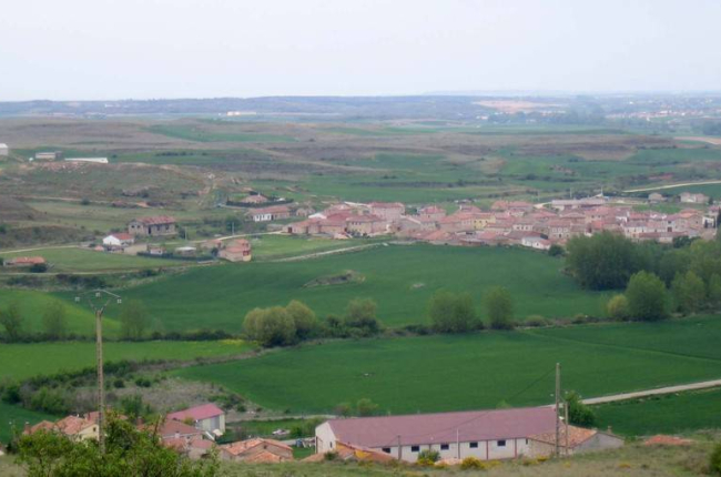 Carreteras: La carretera de Revillarruz a Los Ausines ve la luz tras ...