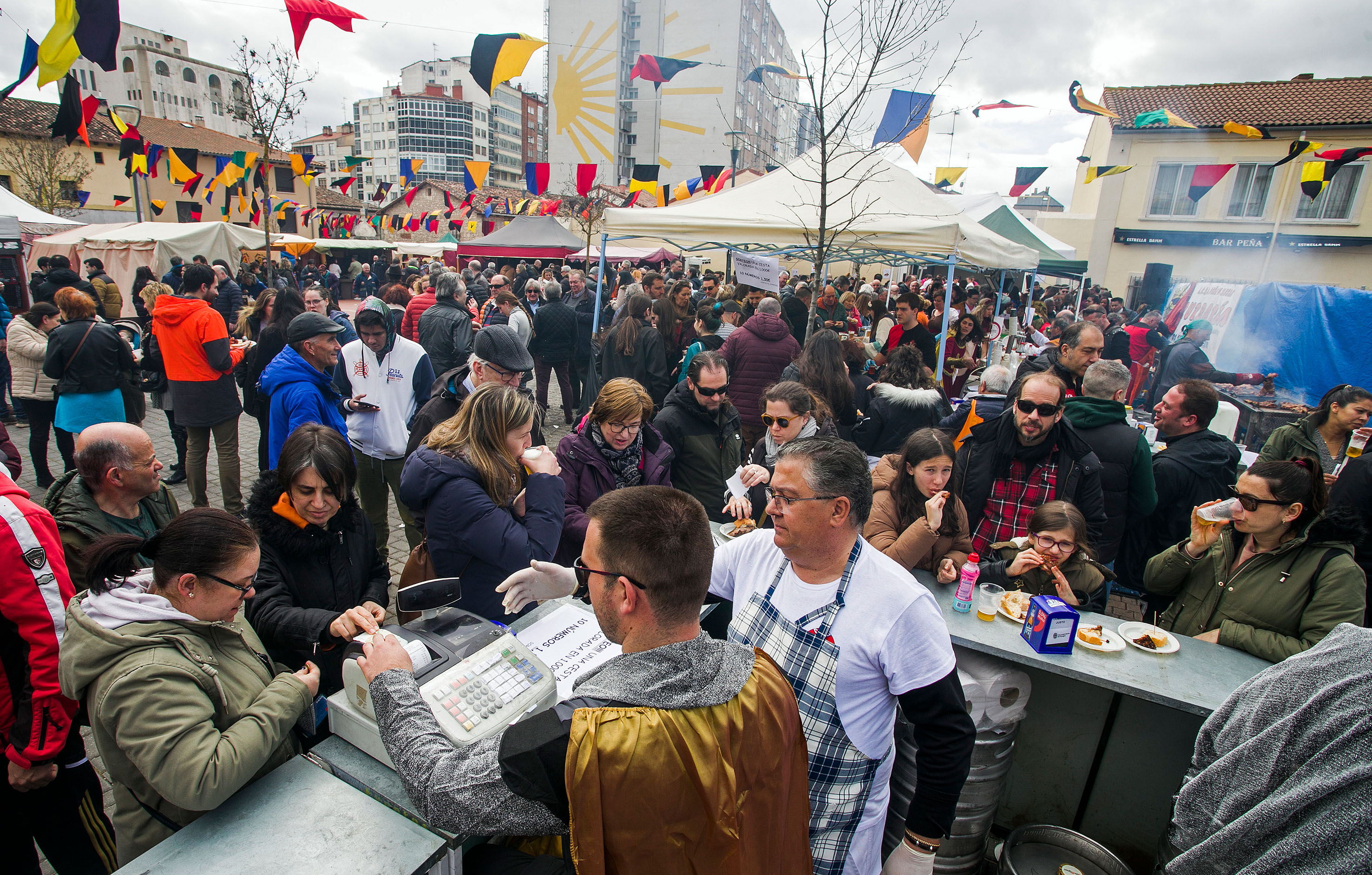 El corazón de Gamonal recupera el espíritu medieval