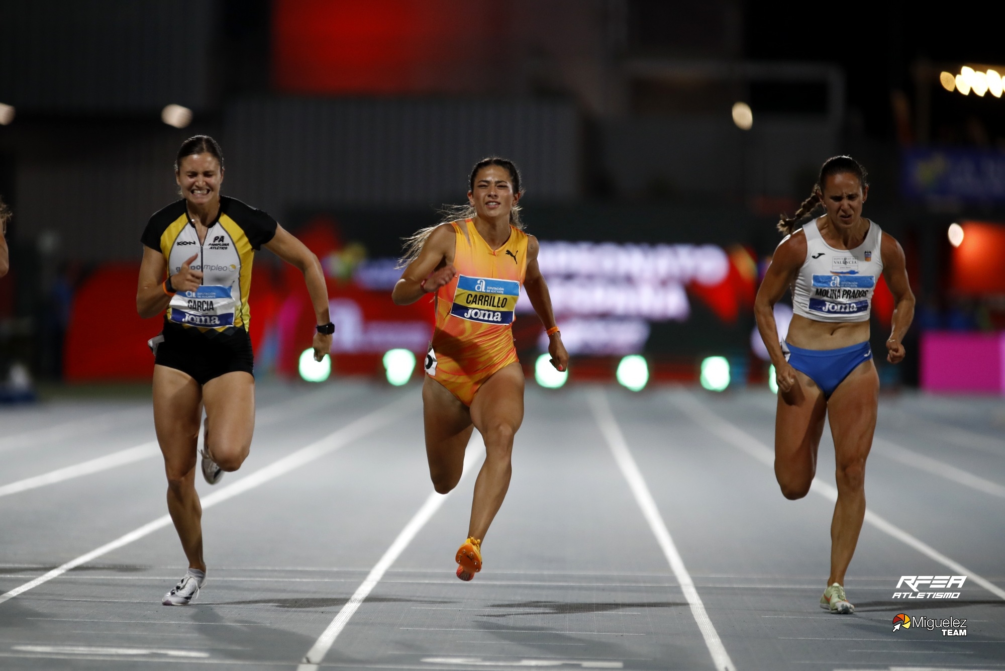 Lucía Carrillo se queda a tres centésimas del oro en los 100 metros
